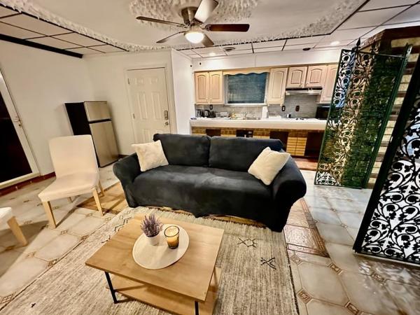 Newly Renovated 1-bed 1-bath With Parking - Wilmington, DE