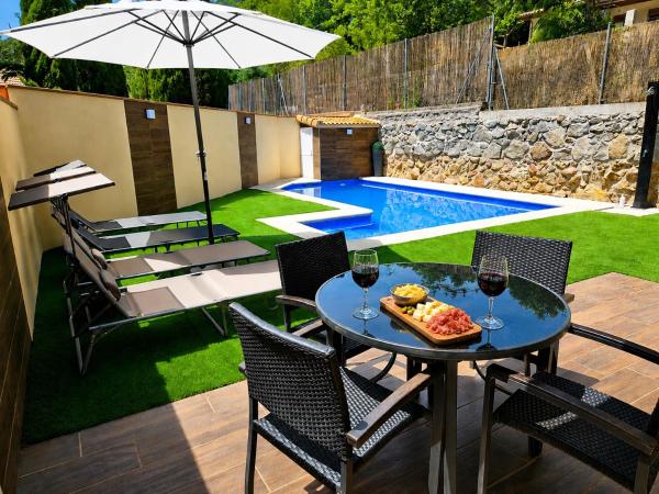 Acogedor Chalet Con Jardín Ideal Para Desconectar - Sotillo de la Adrada