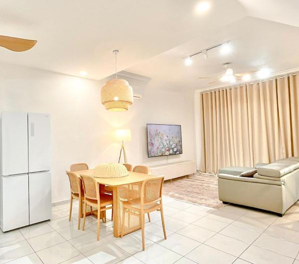 Casa Muji Homestay Pasir Gudang - Pasir Ris