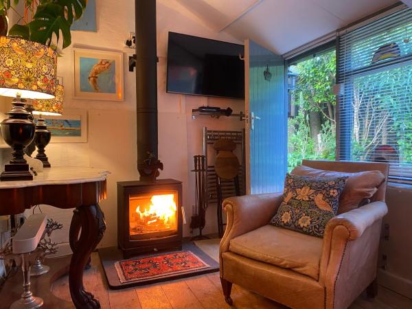 Serene Studio By The Sea - Hayle
