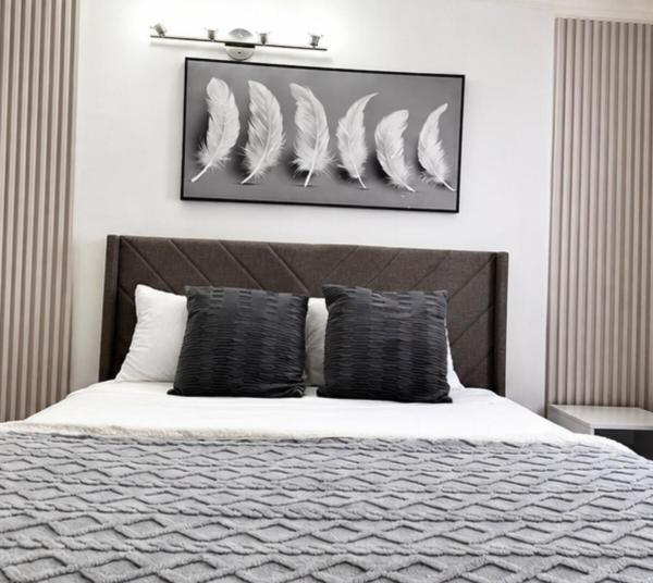 Staycentral, Cozy 2br Apt In The Heart Of The City - Jamaica
