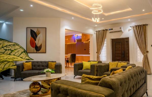 Stonehaven A- 2 Bedroom Luxury Shortlet Apartment Oluyole Ibadan - Ibadan