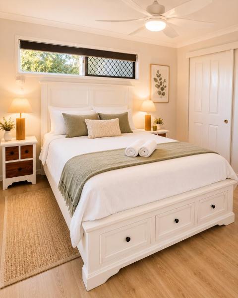 Sensational Brand New 4 Bedroom House - MacLeay Island