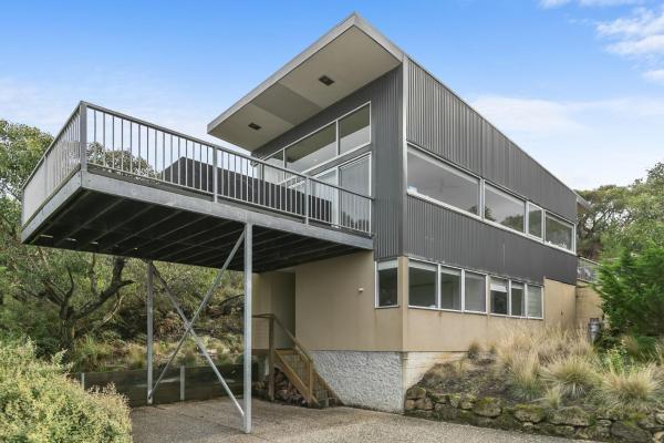 Timbara Hideaway - Ocean Views - Pet Friendly - Aireys Inlet