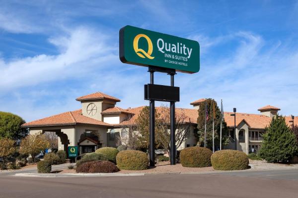 Quality Inn & Suites Gallup I-40 Exit 20 - Gallup, NM