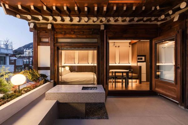 Luxury Hanok Stay In Breeze - Seúl
