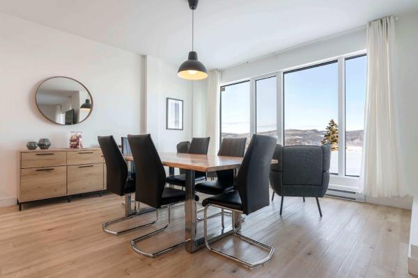 Luxury Condo With Stunning View And Pool - Baie-Saint-Paul