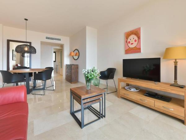 Apartamento Con Vistas Al Mar Lateral En Torrox Costa - Torrox