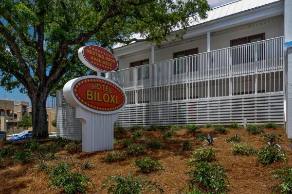 Hotel Biloxi - Biloxi, MS