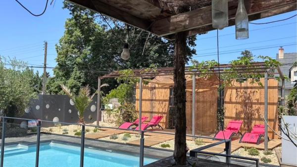 Les Logis Du Forgeron-gites Avec Piscine Près D'angers - Saint-Barthélemy-d'Anjou