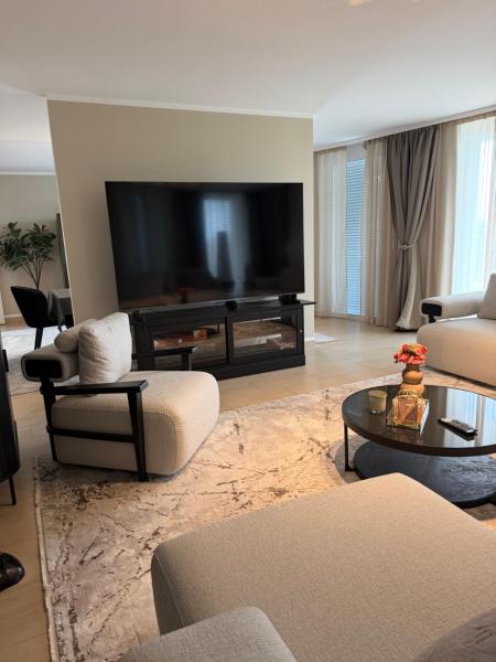 Lux Penthouse With Pool - Schwechat