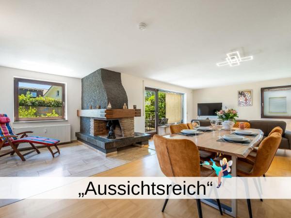 Ferienwohnung Aussichtsreich - Großzügig Mit Terrasse Und Aussenkamin - Bregenz