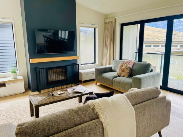 Queenstown Forest Family Lodge Retreat, Views & Spa Pool, Close To Town - 퀸스타운