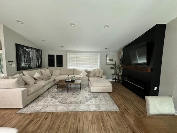 Casa De Coco Is A 4-bedroom Retreat With Pool - Fredericksburg, VA