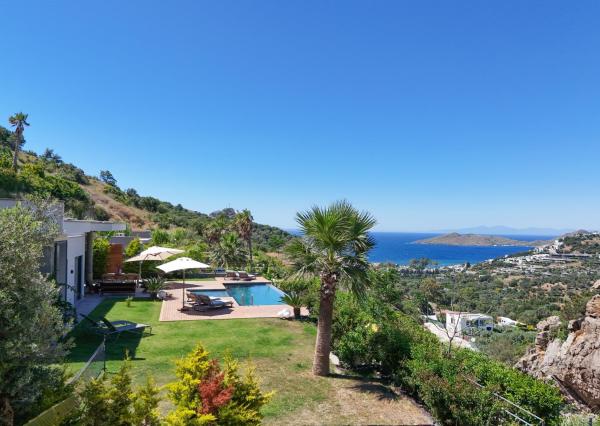 Bodrum Luxury Villasea View And Private Pool - Gürece