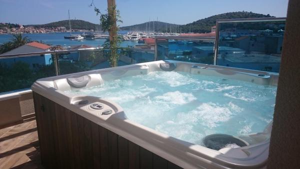 Apartments Villa Erik - Primošten