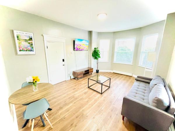 Floral Apartment By Citylux - 10 Mins From Airport - Philadelphia Airport (PHL)