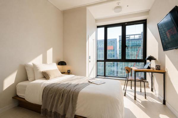 Urbanstay Seomyeon - Busan