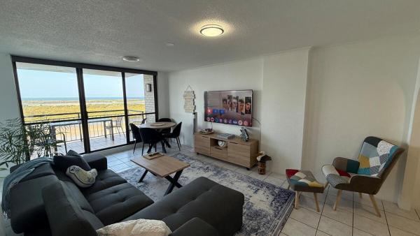 Banyandah-coastal Breeze Residence - Sunshine Coast