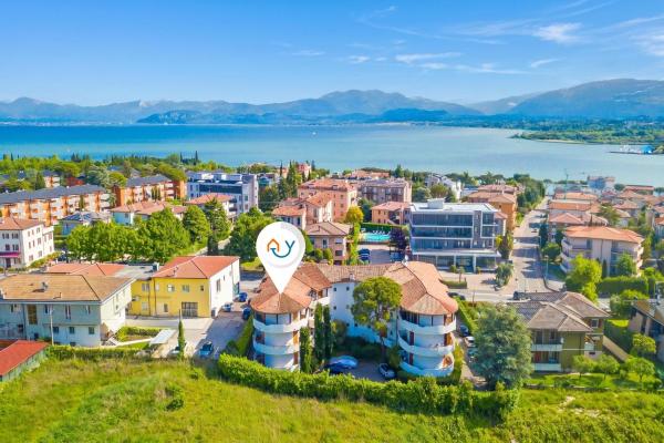Missy Apartment Peschiera Del Garda Studio W/ Parking - Happy Rentals - Peschiera del Garda