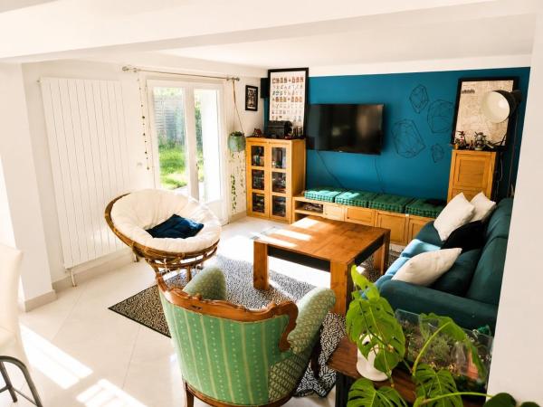 Maison 8p Avec Jardin, 2 Salons & Parking - Massy
