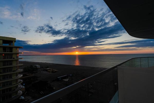 White Sea Luxury Premium Apartment Mamaia Nord Navodari On The Beach Seaview - Constanța
