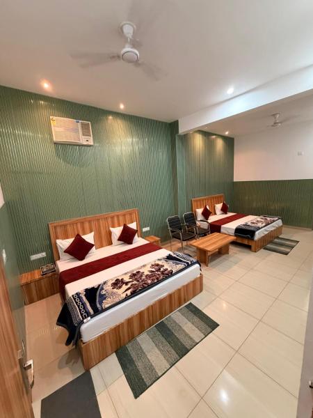 Hotel The Glory - Katra