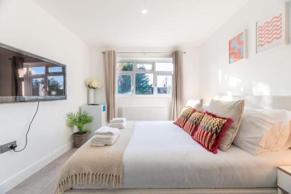 Quiet & Modern Studio In Epsom Ev Charger - Epsom