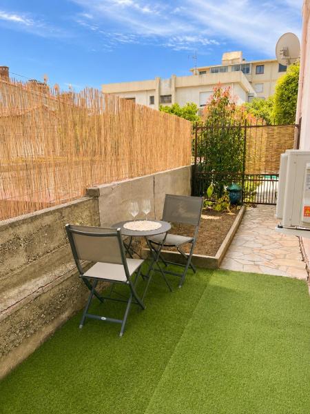Studio With Private Garden In St Laurent Du Var - Saint-Laurent-du-Var
