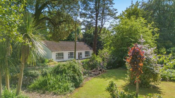 3 Bed In Clogheen Oc-i202 - Ireland