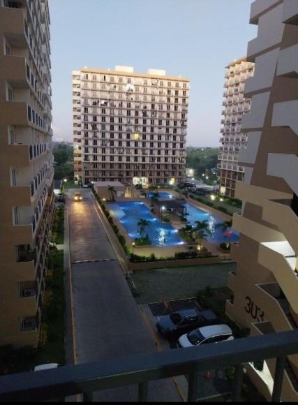 Pool View Condominium - Lapu-Lapu