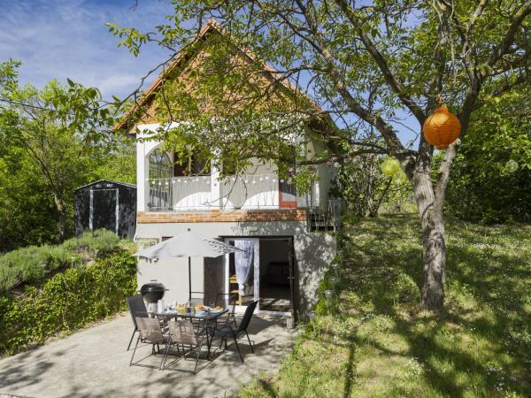 Holiday Home ÖReghegy Kis Ház By Interhome - Tihany