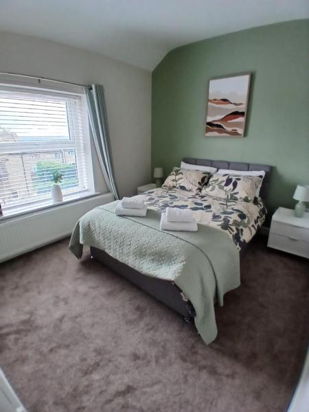 Hilltop Retreat At Banktop - Huddersfield