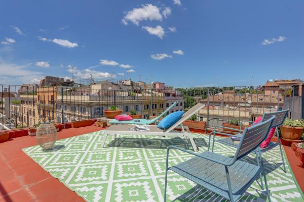 Colosseo Rooftop 36 - Exclusive Terrace, Solarium & Skyline View - Monti