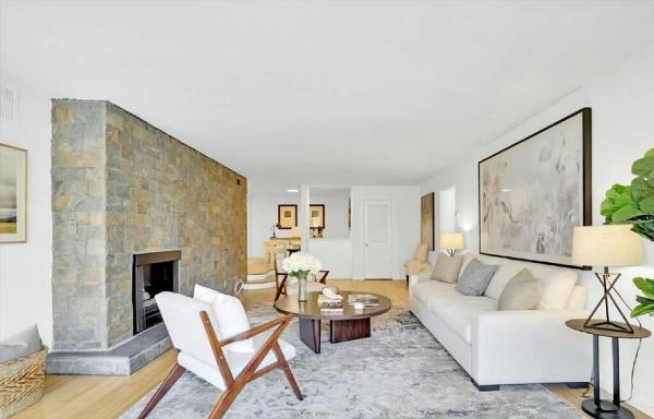 Two Bedroom Residence With Resort Style Amenities - Baldwin Hills - Los Angeles