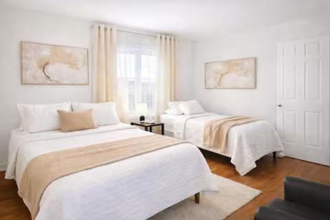Triple Xl Room Near Jax University & Hospitals - Jacksonville, FL