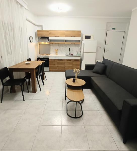Elenis Garden View Apartment - Thessaloniki Airport Makedonia (SKG)