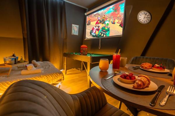 Cinéma Room I Billard I Nintendo Switch I Netflix I Mini Bar - Movie Room I Pool I Nintendo Switch I Netflix I Mini Bar - Valenciennes