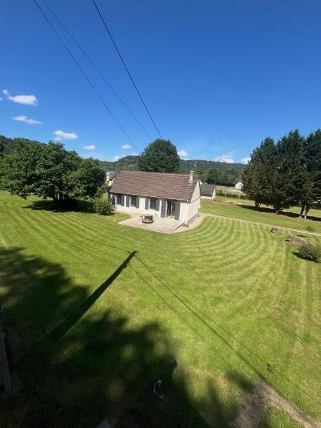 Maison En Lisière De Forêt Proche Piscine - Bort-les-Orgues
