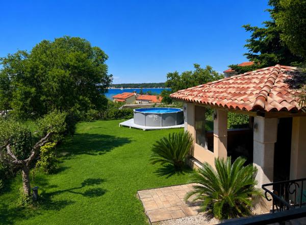 Stone House Chiara Seaview - Funtana