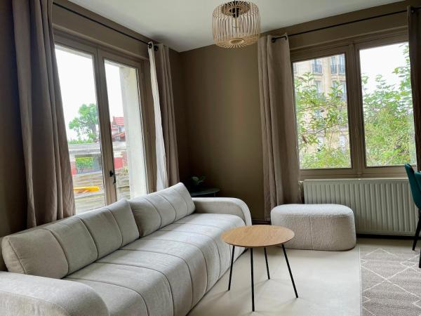 Family Home For 10 People, Spacious & Cozy - Compiègne
