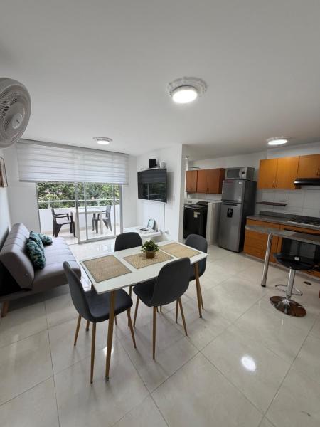 Apartamento Moderno Con Balcón En Cucuta - Cúcuta