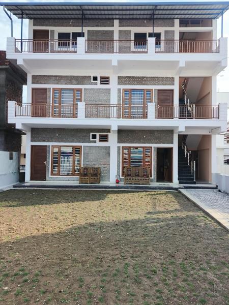 The Pahadi Homestay - Dehradun