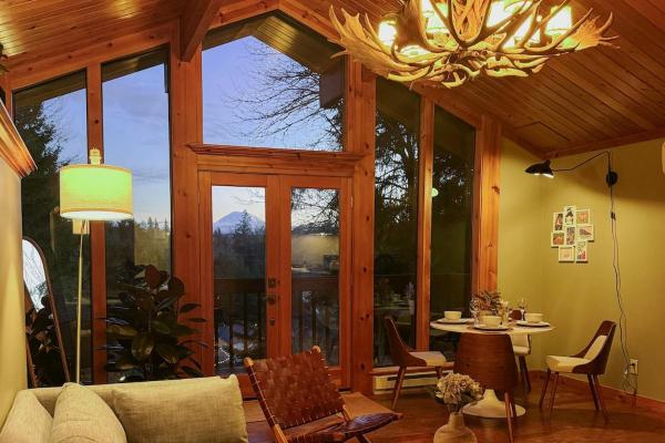 Rainier View Lodge - Seattle & Mountain Escape 2br - Bellevue