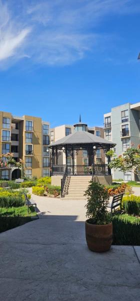 Depto En Condominio Privado Cerca De Tlaquepaque Centro Y Cerca De La Central Nueva - Tlaquepaque