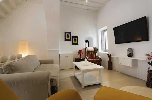Christy's Three Level Luxury Villa - Mykonos Region