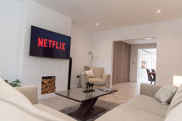 City Oasis Modern Home, Free Parking, Sleeps 5 - Norwich