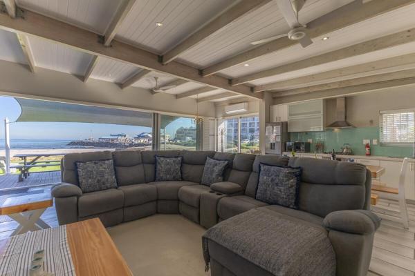 8 On Fleur Park Beach - Le Cap