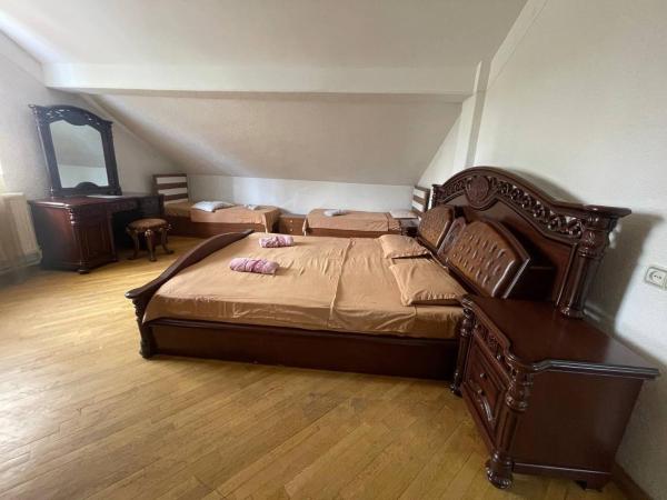 Nia Hostel - Yerevan