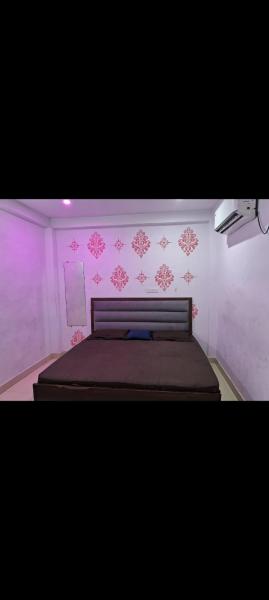 Shree Radhe Shyam Paying Guest House - Varanasi